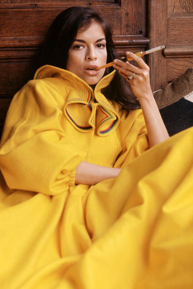 Stunning Photos of Bianca Jagger Wearing Zandra Rhodes for the Sunday ...