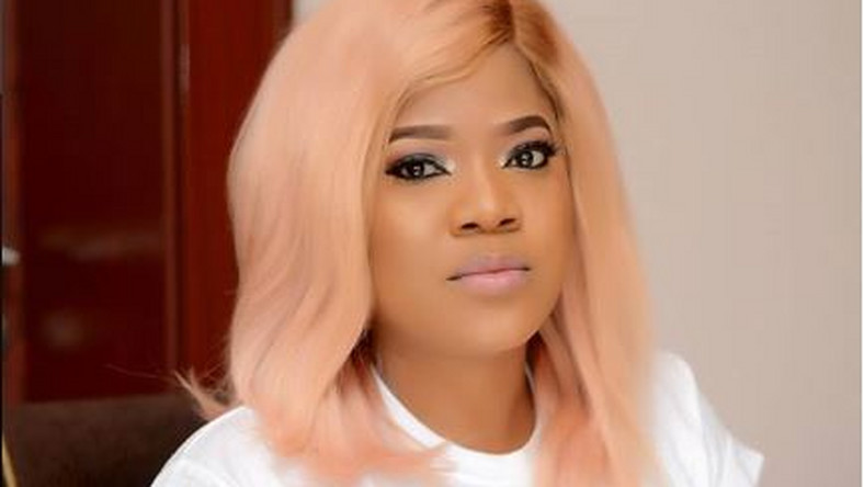 Family & Friends surprise Toyin Abraham as she adds another year ...