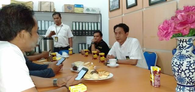 Pertamina Fuel Terminal Bima, Bantah Bocornya Pipa Minyak | Koran ...