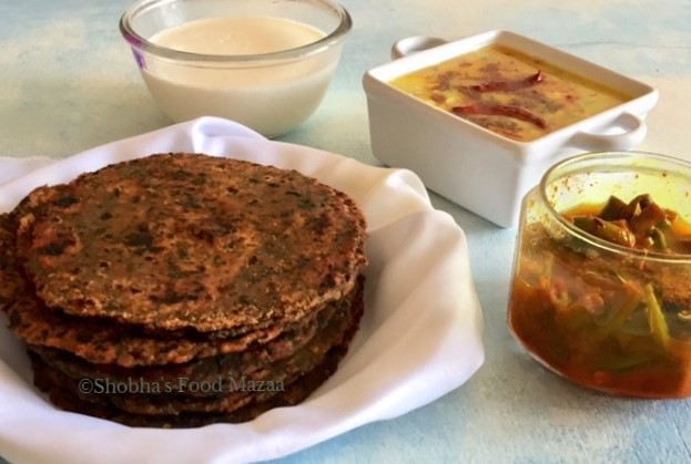 Shobha's Food Mazaa: RED AMARANTH THEPLAS / RED AMARANTH ROTIS