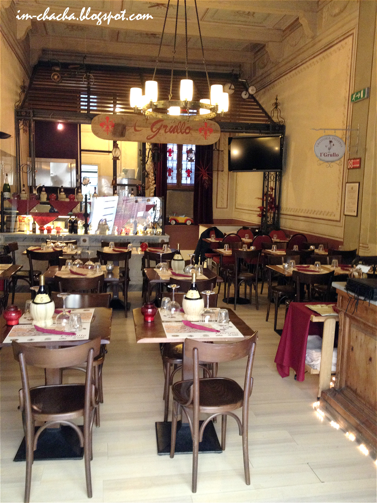 ( Italy-Florence ) Shopping heaven in Florence - The Mall, outlet for ...