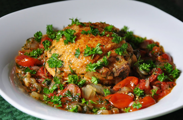 DeliciousEurope: Georgian Chicken With Herbs (ჩახოხბილი)