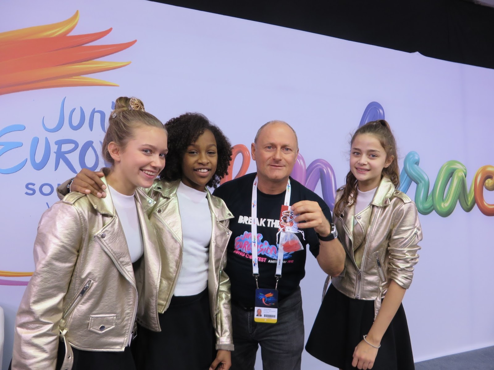 Eurovision Radio International: Week 48/2016 - Eurovision Radio ...