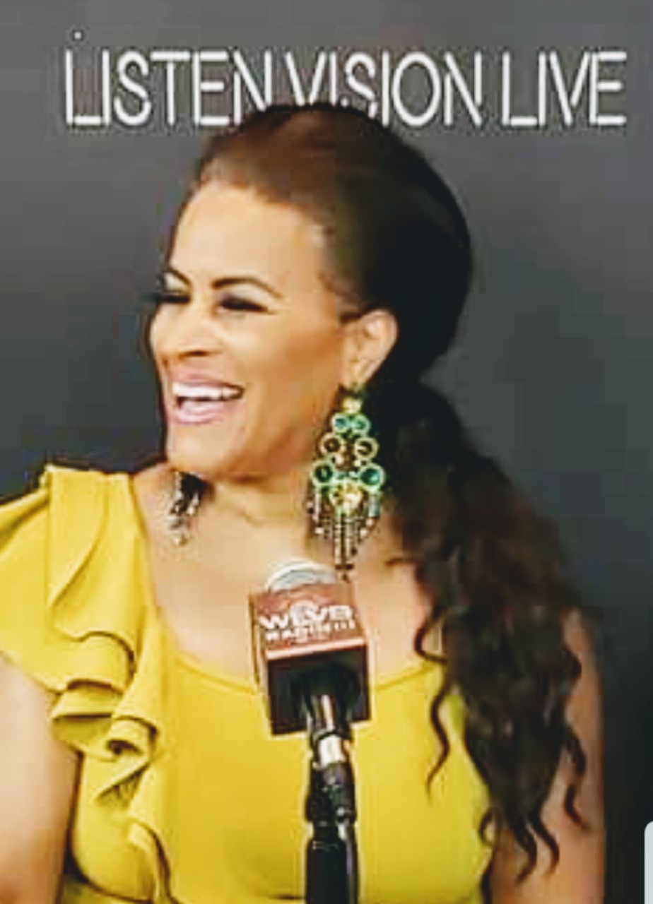 The Savvy Event Guru: DR. RENEE' ALLEN, "THE PEOPLE'S EMCEE"