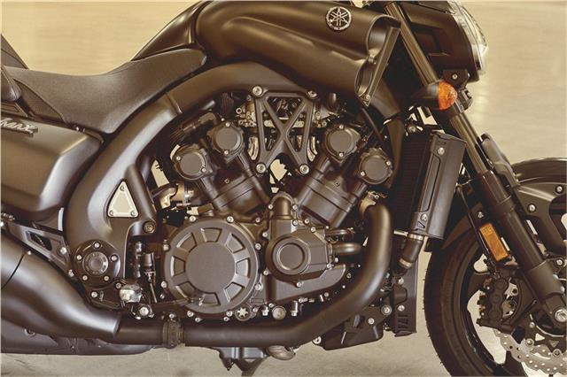 Yamaha VMAX, Moge Ghost Rider II ~ AGG