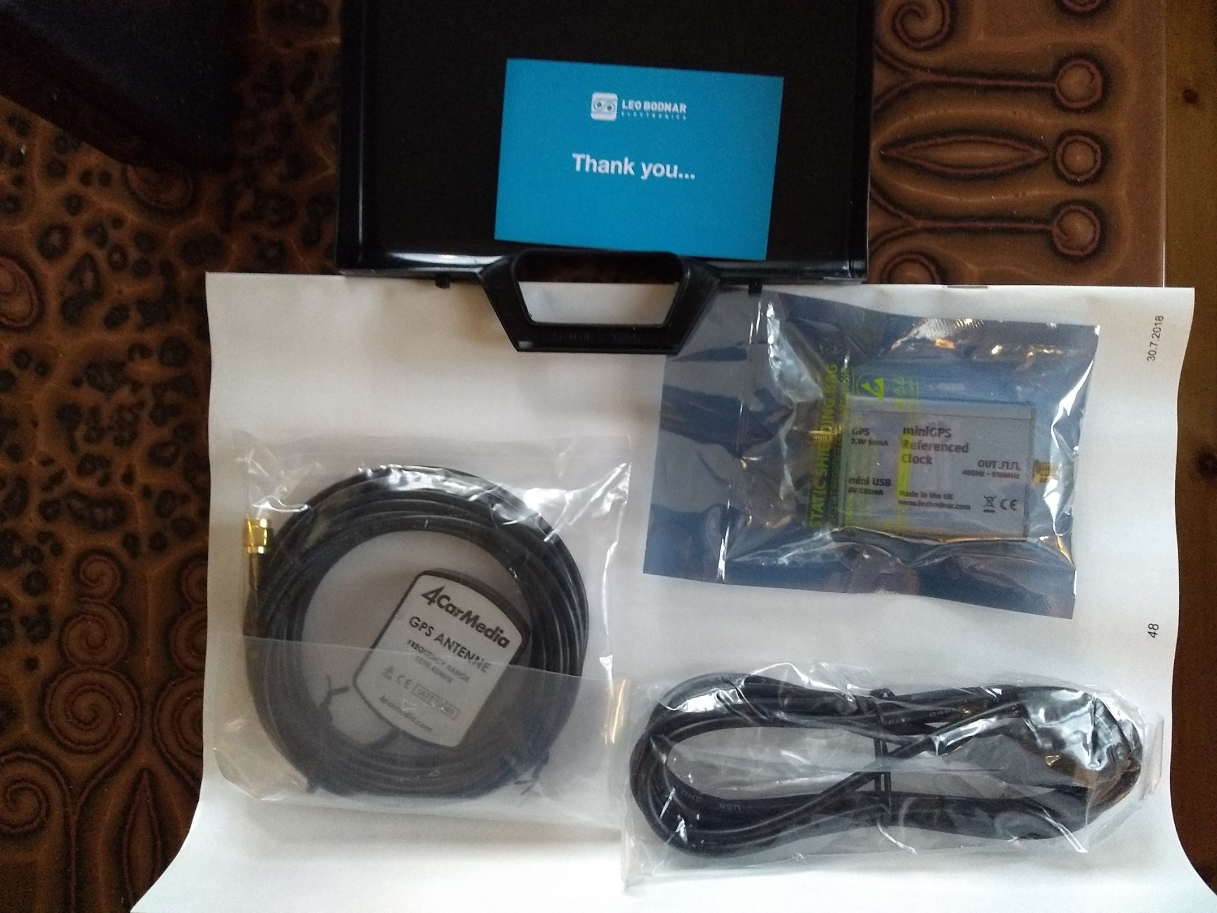 Arctic DX: The Bodnar Mini Precision GPS Reference Clock: A Perfect Tool for the Perseus SDR