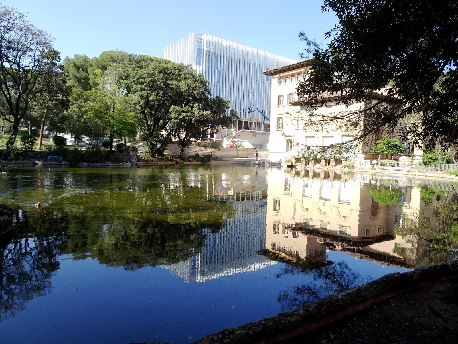 Redescubriendo Barcelona y más allá: 07/04/2017 Torre Girona