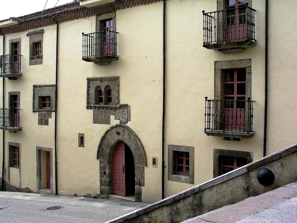 Tineo, sus cosas y las mías: Otra forma de ver la villa de Tineo