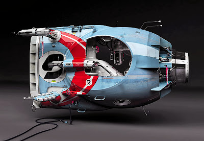 SoVibrant Opinion8: "The Timeless Racer" by Daniel Simon