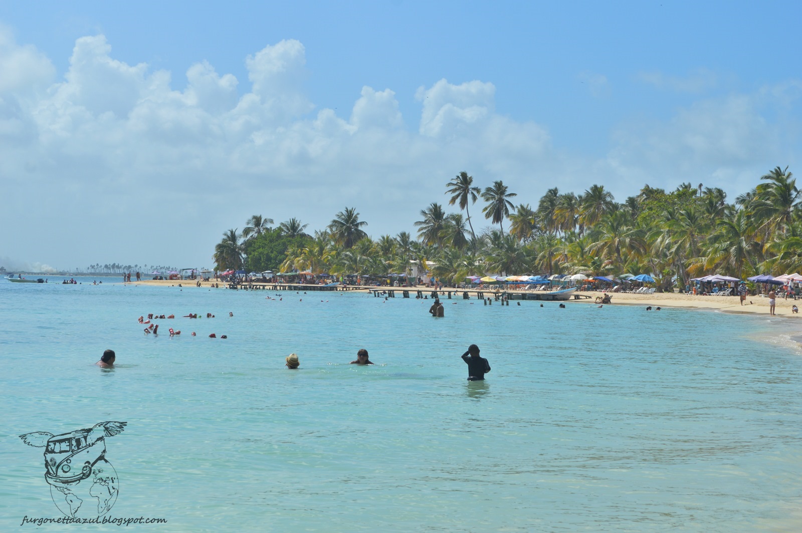 FURGONETA AZUL: PARQUE NACIONAL MORROCOY- CAYO SAL Y CHICHIRIVICHE.
