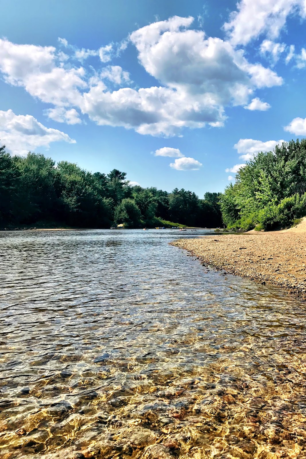 Evan and Lauren's Cool Blog: Saco River Tubing Fun for the Whole Family!