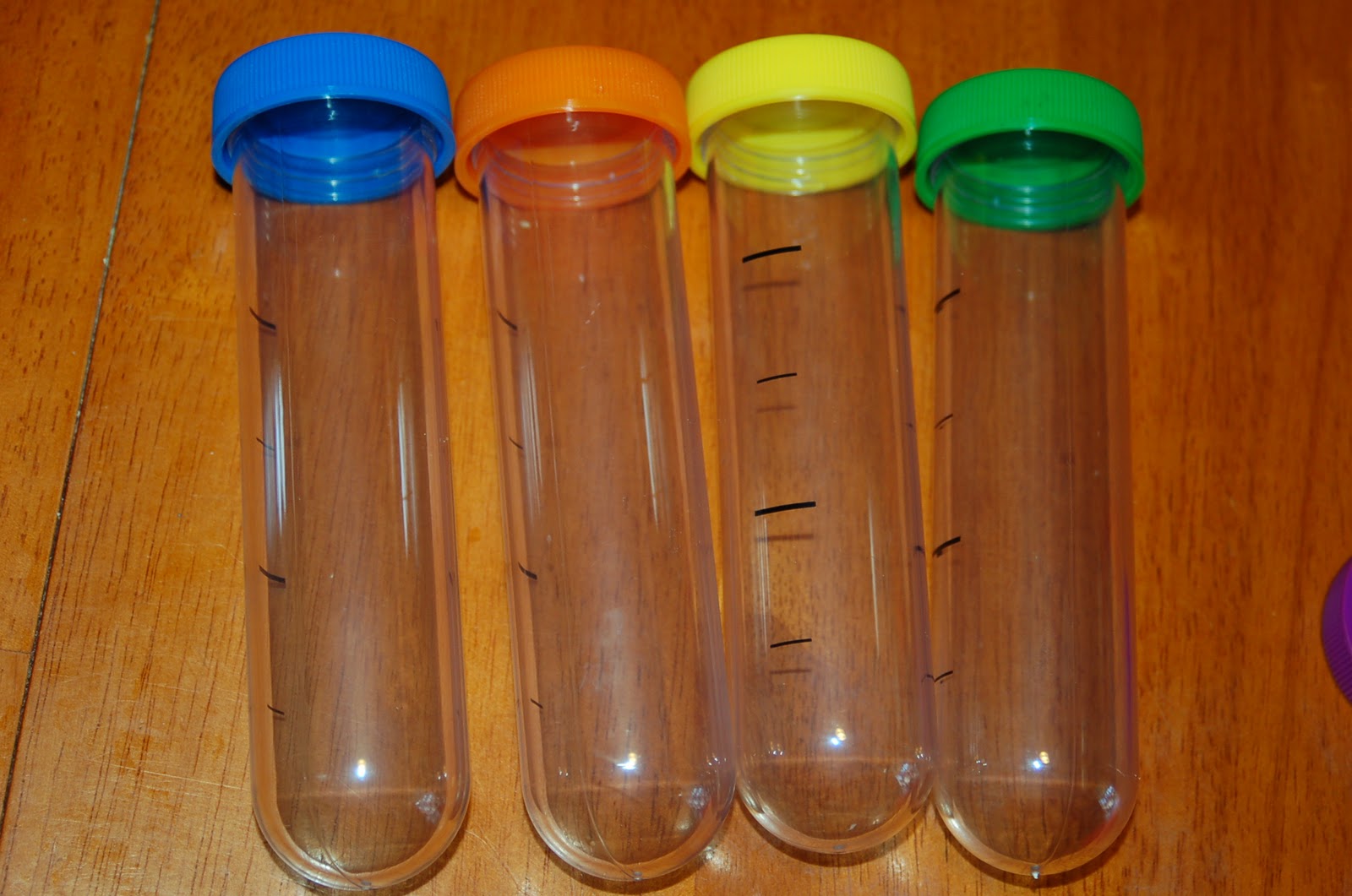 Making Mini Volcanoes with our NEW Jumbo Test Tubes!!