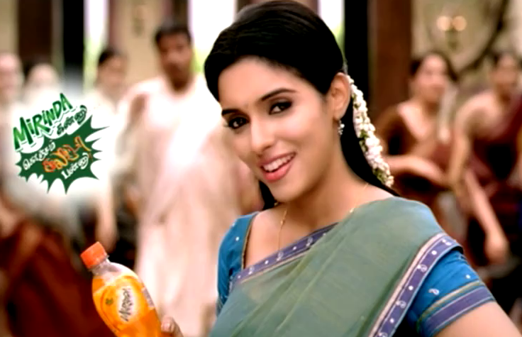 .: Asin - The Glorious Actress :.: Asin in Mirinda Classical Dance Ad