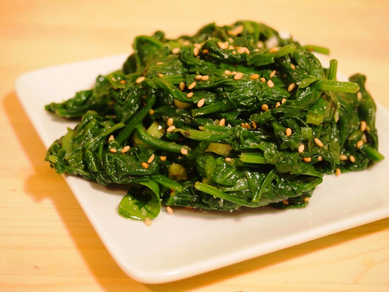 My Korean Table: Sigeumchi Namul: Korean Spinach Salad