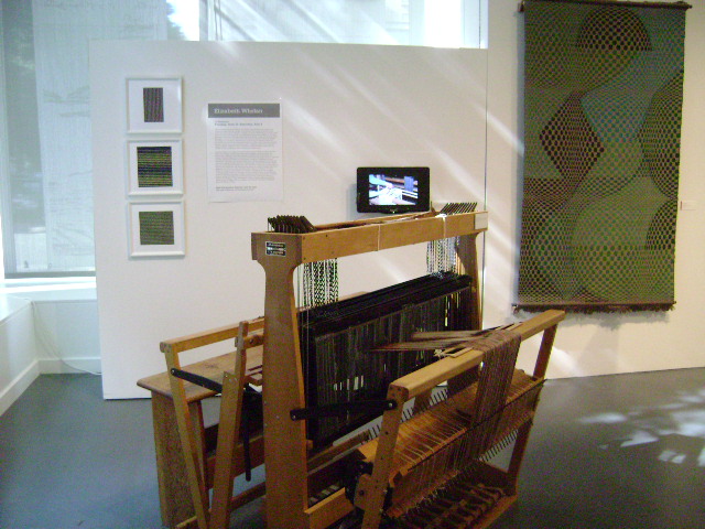 KiniaCat Crafts: SS11 - Weaving Art, Lost-in-Powells, Yarn, and Chocolate