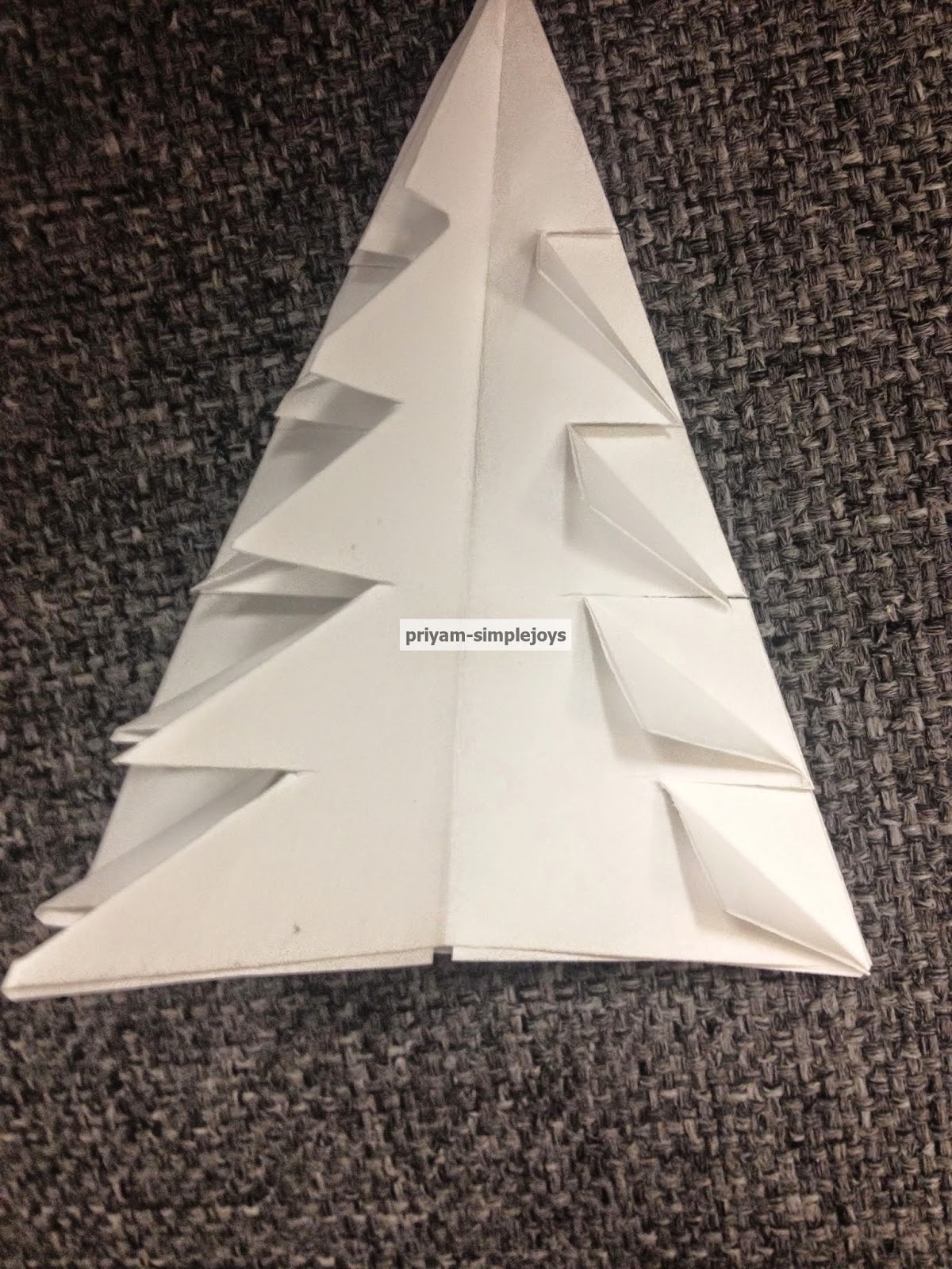 SimpleJoys: Paper Pine Tree/Christmas Tree