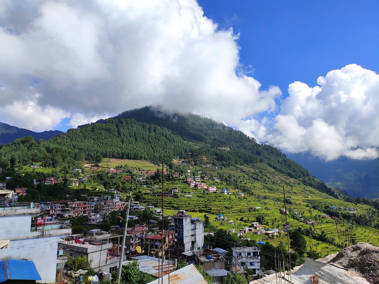 Attractions of Tauthali