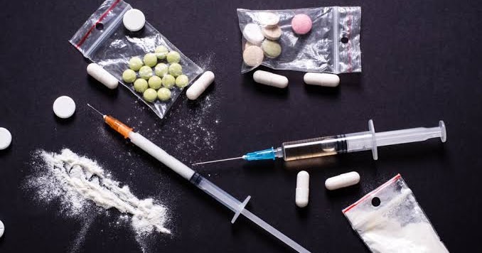 "Paggamit ng Ilegal na Droga"