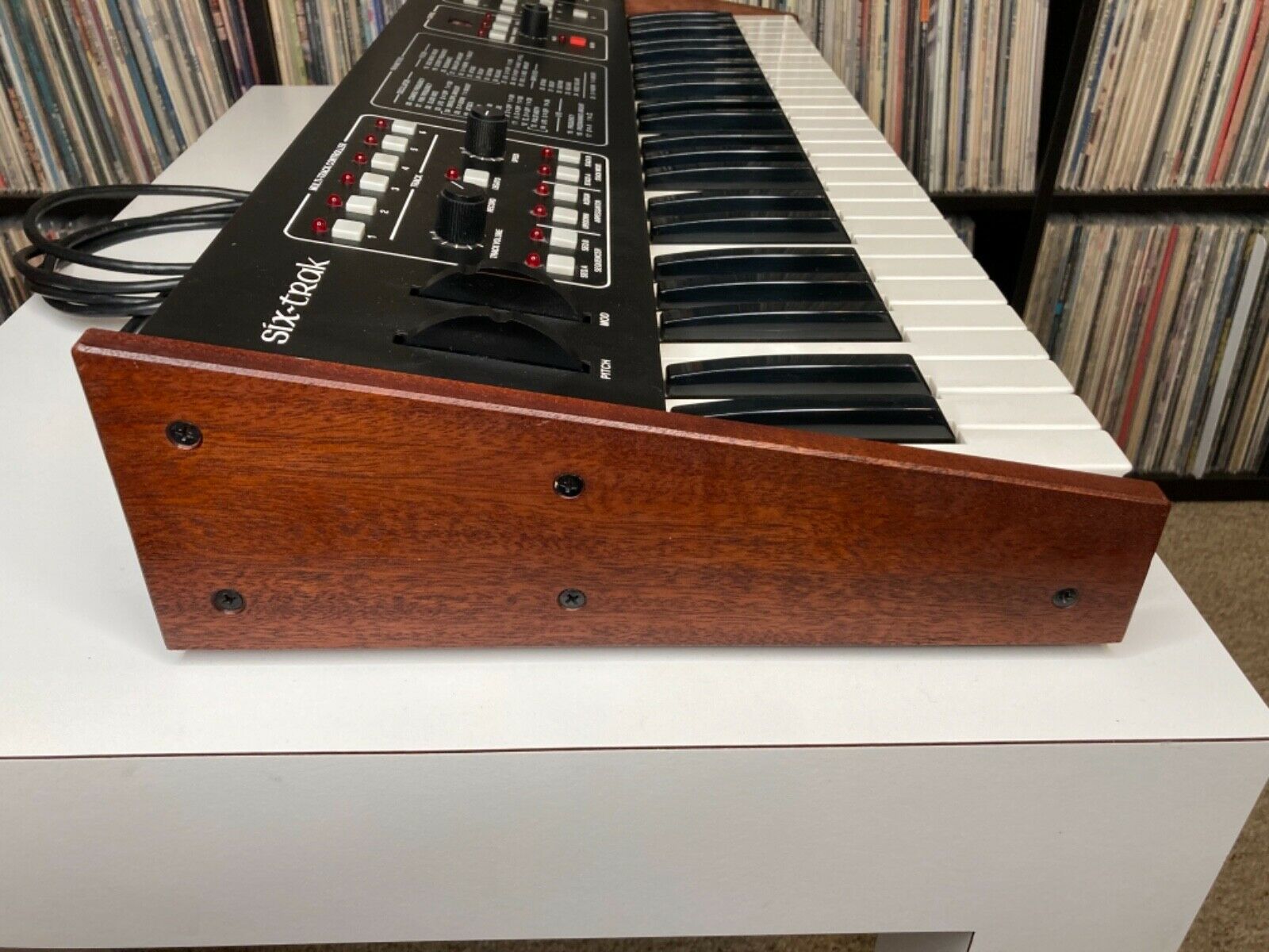 MATRIXSYNTH: Sequential Circuits Six-Trak SN 002907