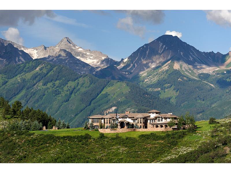 Pix Grove: Mansion On The Mountain