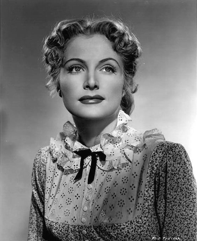 45 Glamorous Photos of Barbara Britton in the 1950s and '60s ~ Vintage ...