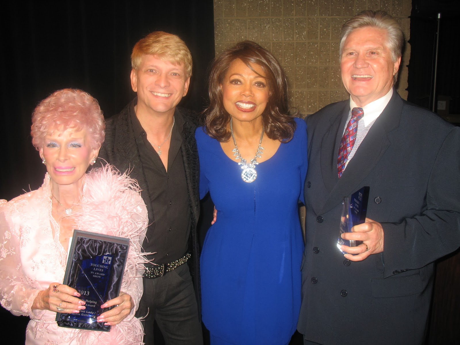 Sunshine Magazine Volume 2... Enjoy.... (:: Harrison Held's ...