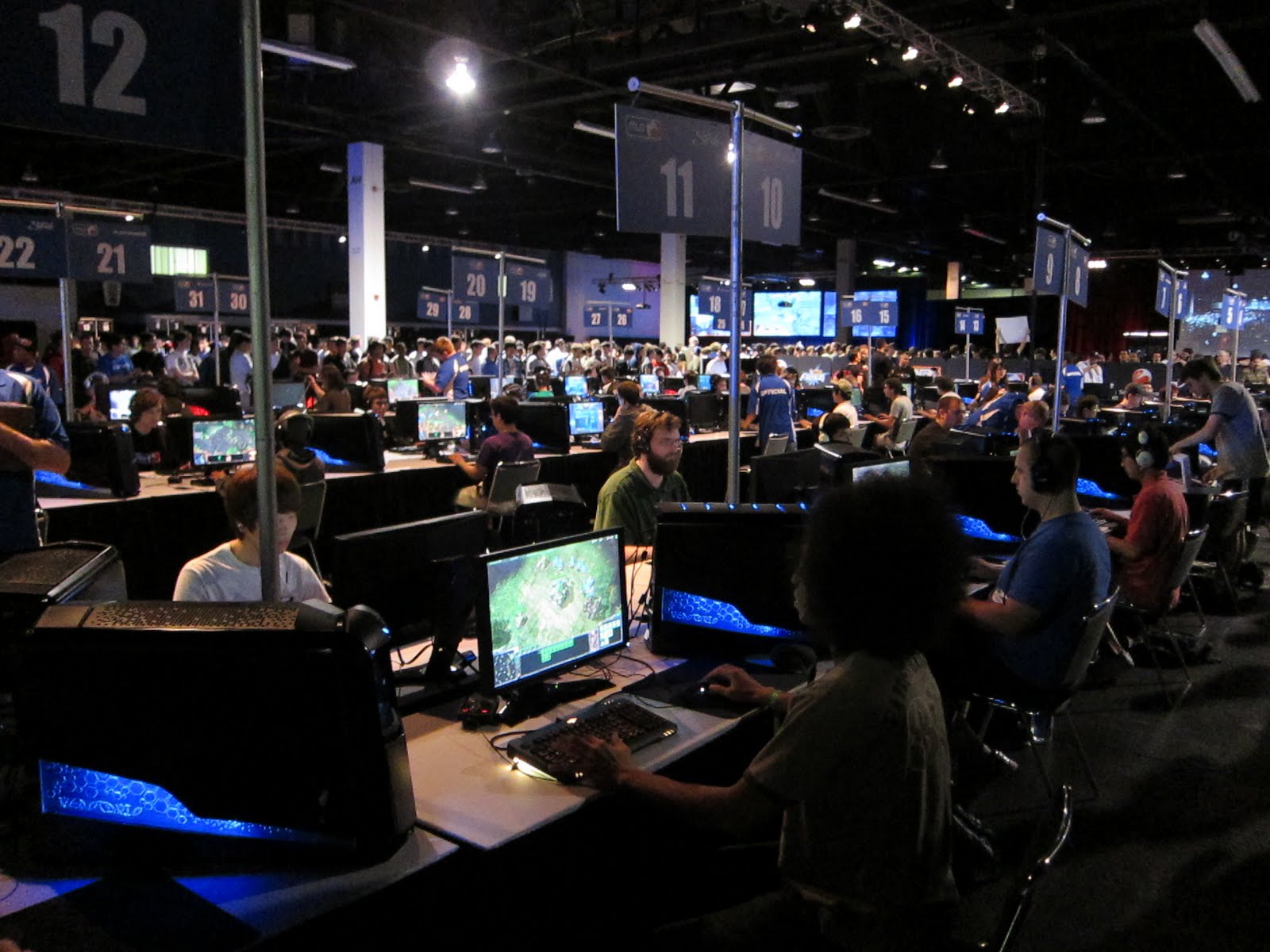 DJ DWIN.com: Chillin with the Best... (MLG Anaheim)