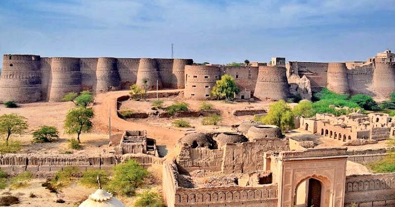 Derawar Fort, Bahawalpur | Snaps Hub