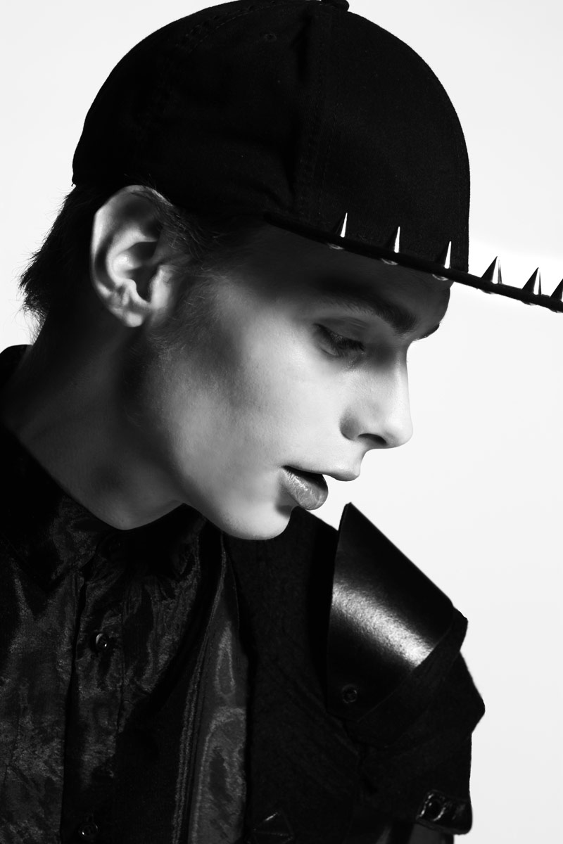 WILDCOBRAS: Simon by Jasper Van Es