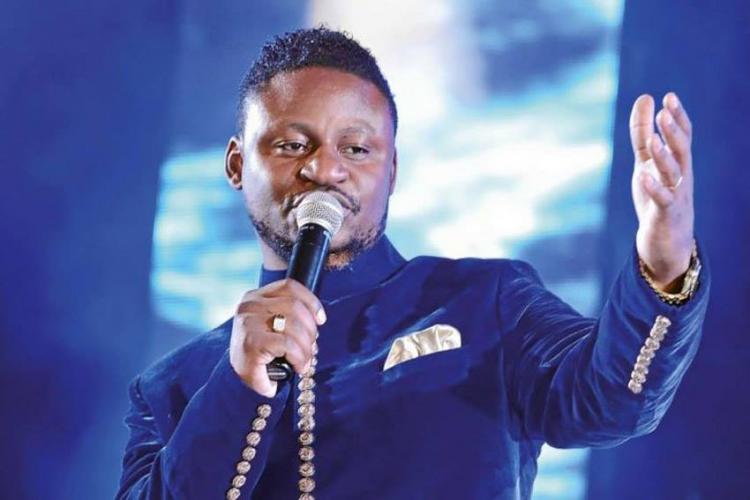 Matias Damásio este sábado em Santa Eulália