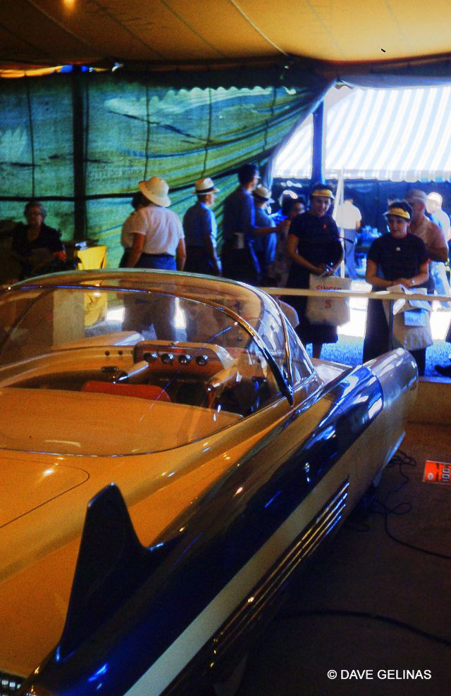 24 Fabulous Color Photos of the Auto Shows From the 1950s ~ Vintage ...