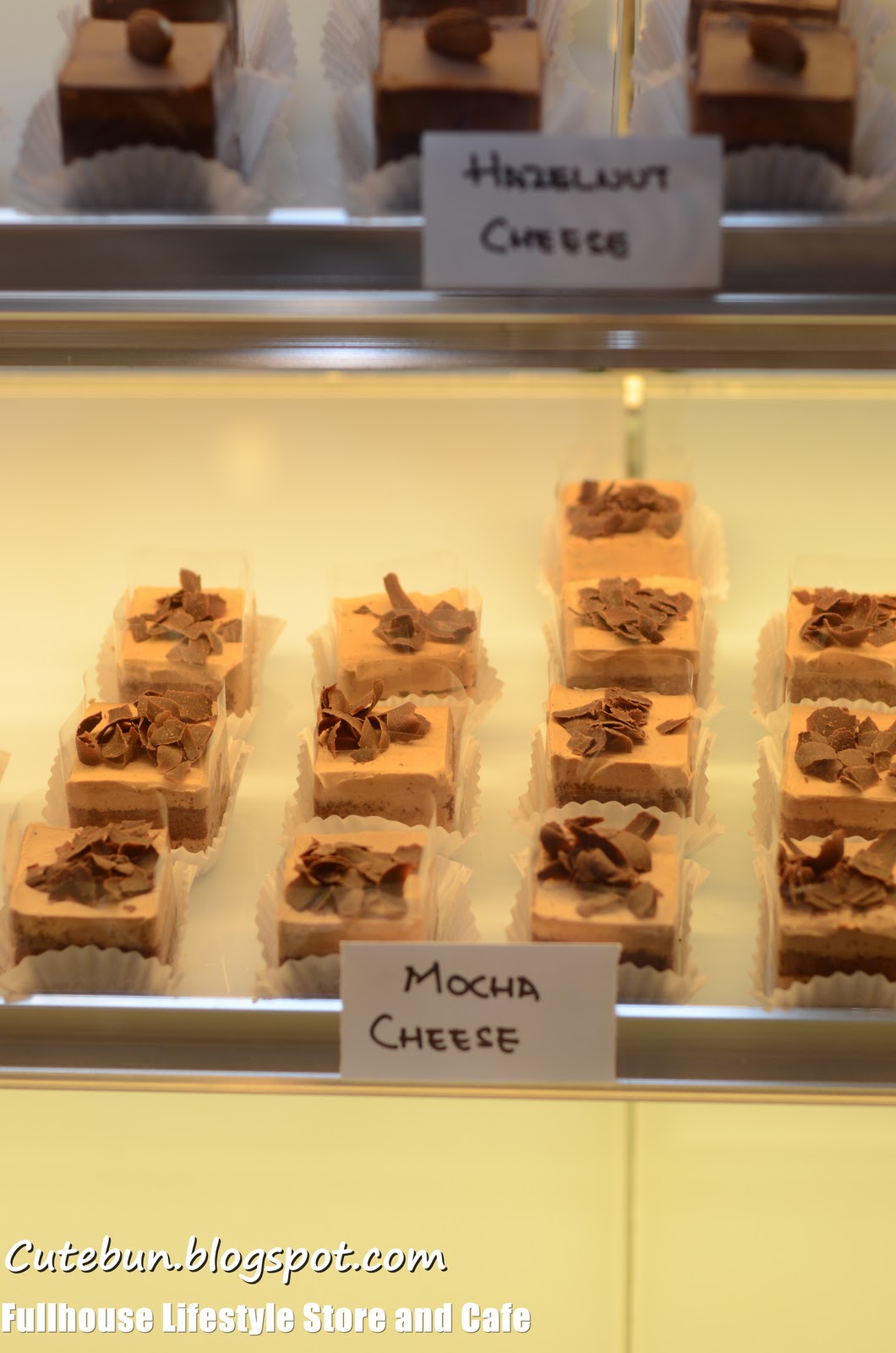 Fullhouse is now in Kuching!