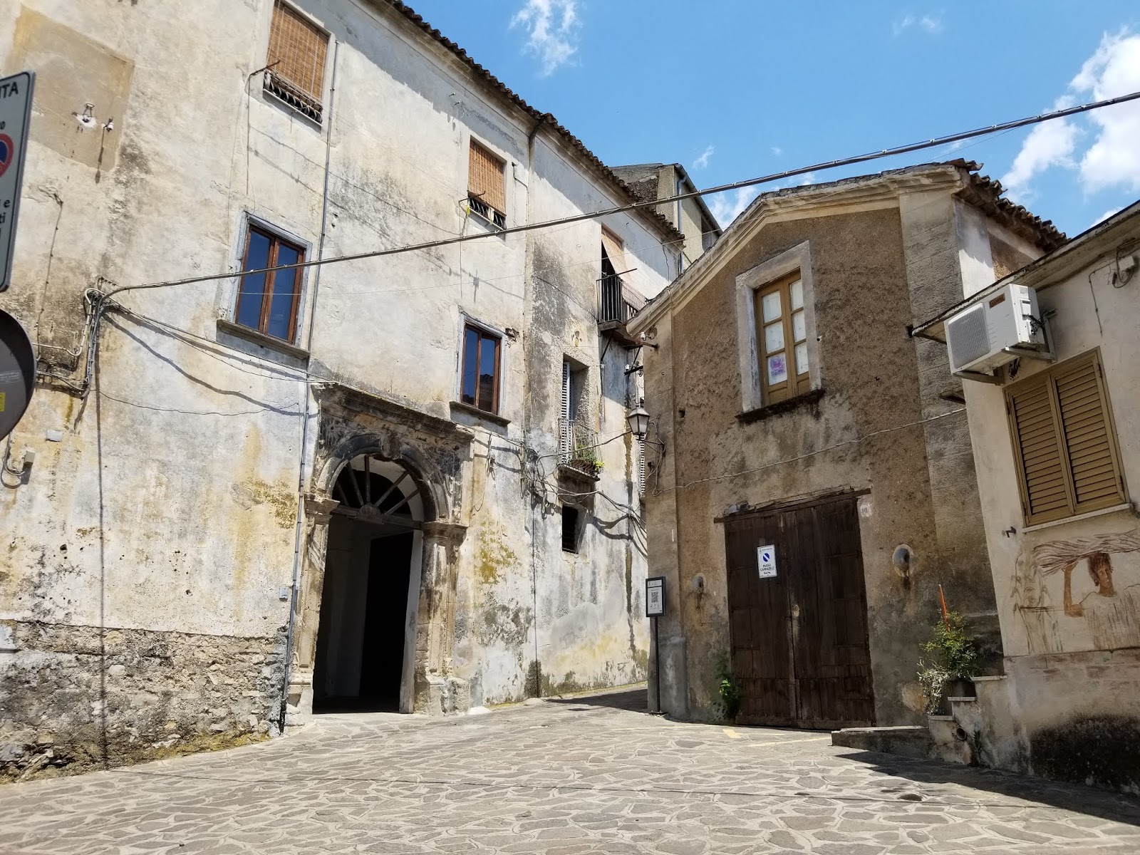 Samuel Gruber's Jewish Art & Monuments: Remnants of the Jewish Quarter ...