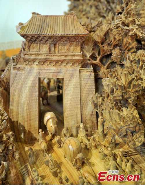 Clancy Tucker's Blog: 29 May 2020 - World's Longest Wood Carving!