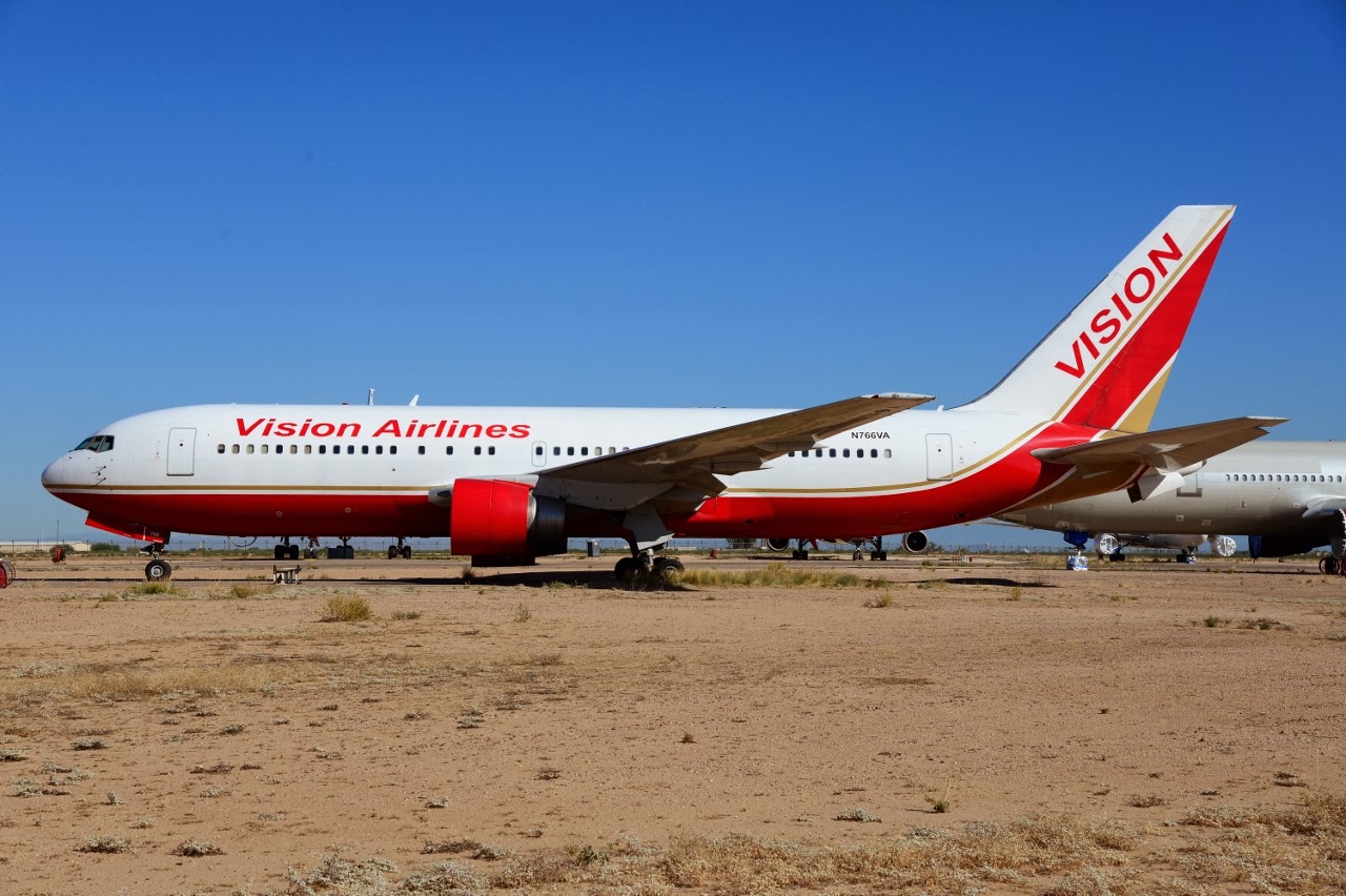 Flyingphotos Magazine News: VISION AIRLINES - B767-200 - N766VA