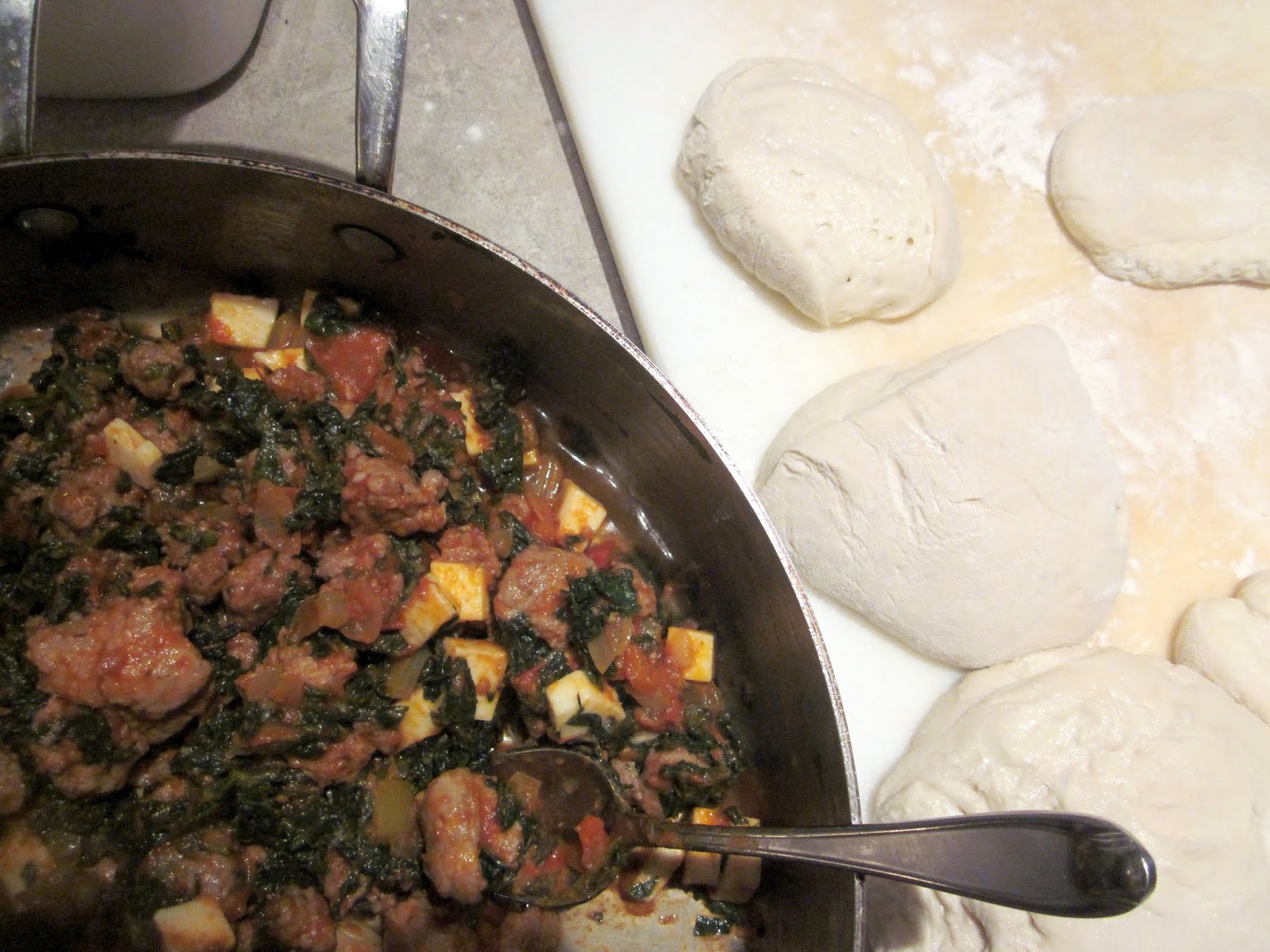 Make, Jane, make!: Freezing Calzones: A Perfect School Lunch