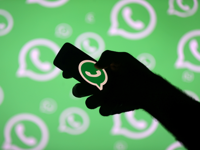 How To Read Messages On WhatsApp Without Appearing Connected and Without Them Knowing That We how-to-read-messages-on-whatsapp-without-appearing-connected-and-without-them-knowing-that-we