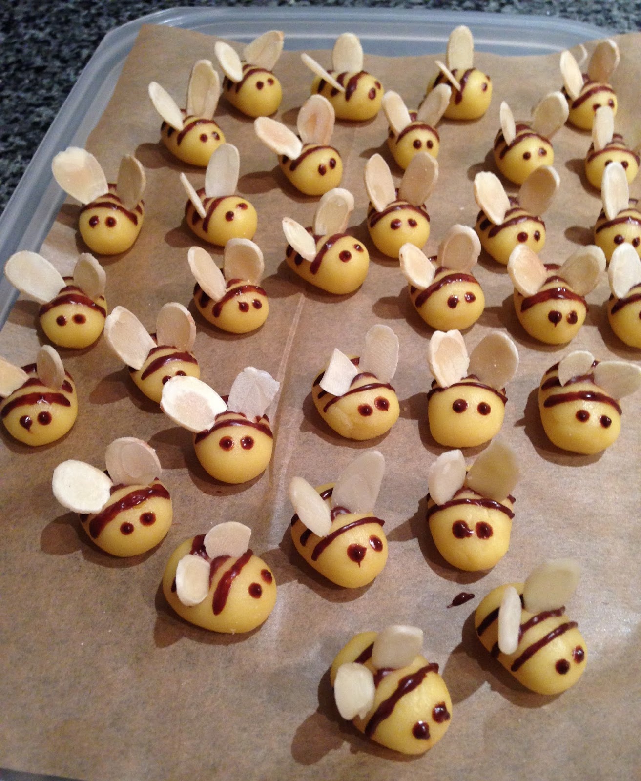 Honey & Orange Cupcakes - The Baking Explorer