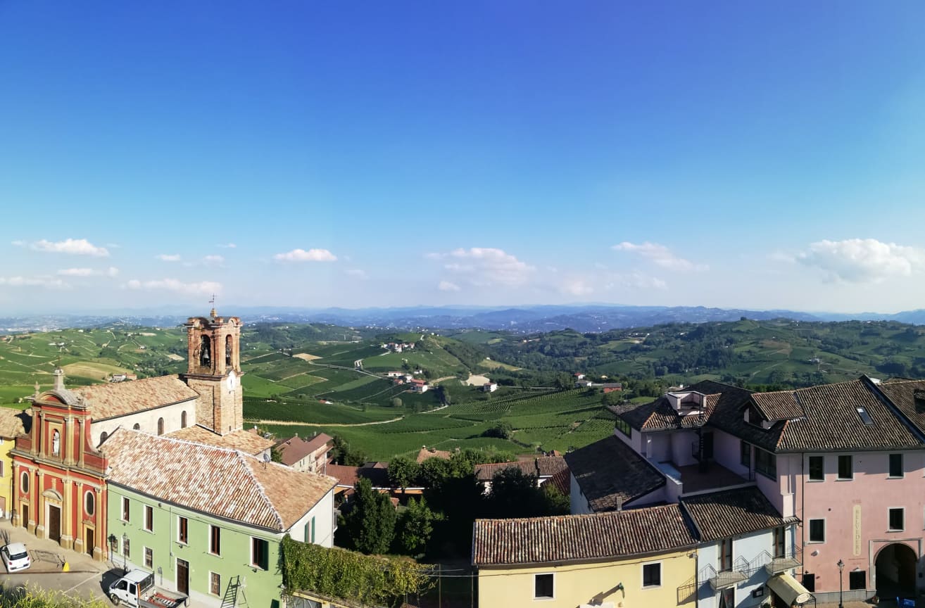 Die with memories, not dreams: Cioa, Italy