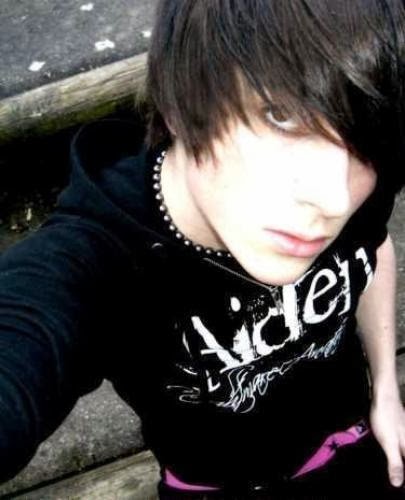 mundo emo : cabelos emos para emos girl e emos boy