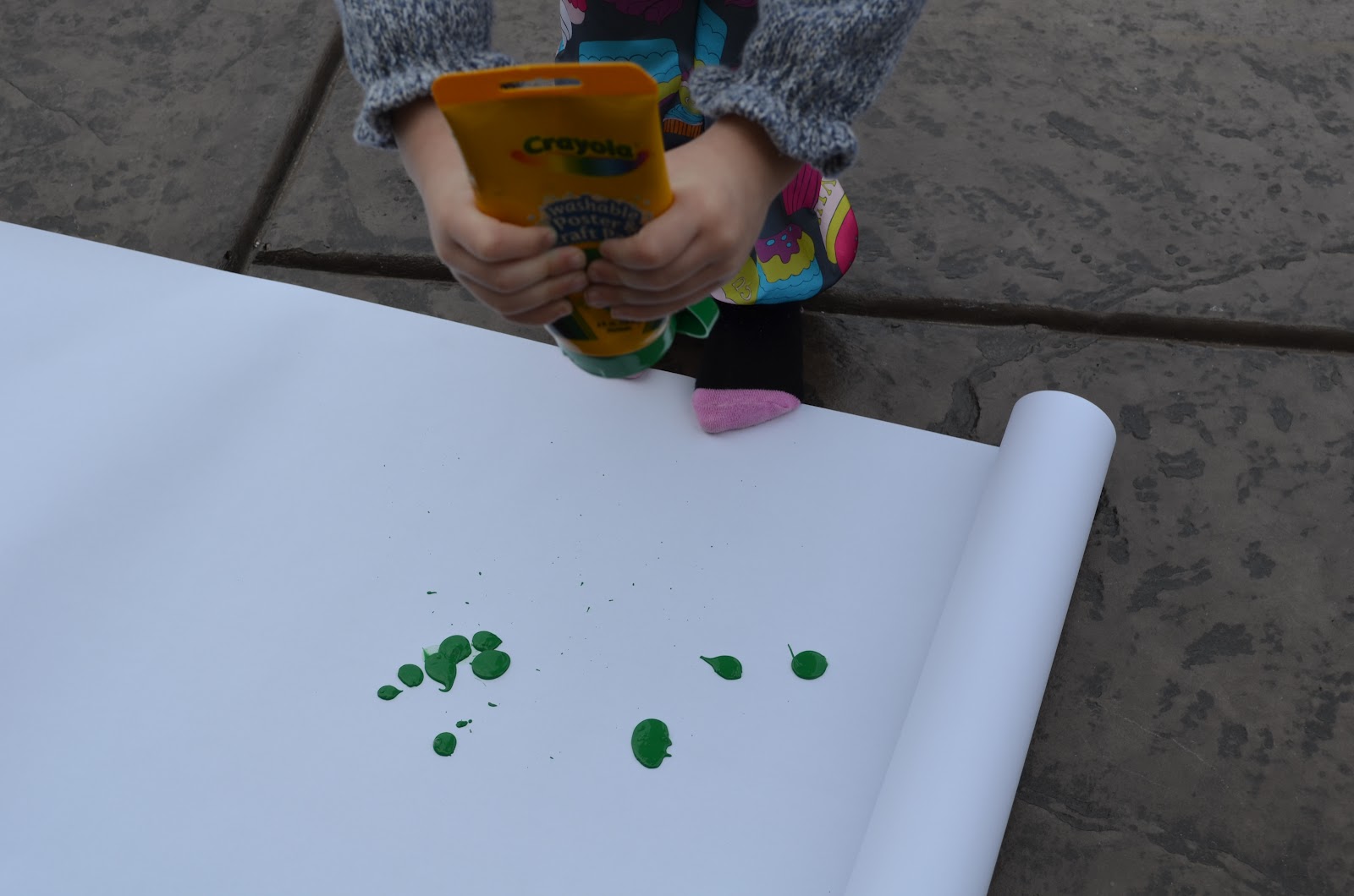 Tot Treasures: Stomp Painting