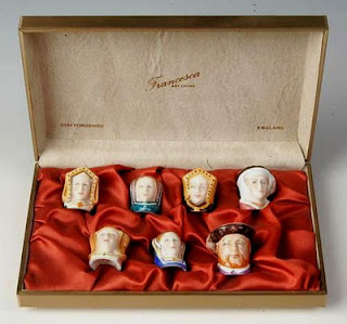 My Antique World: The Thimble collecting