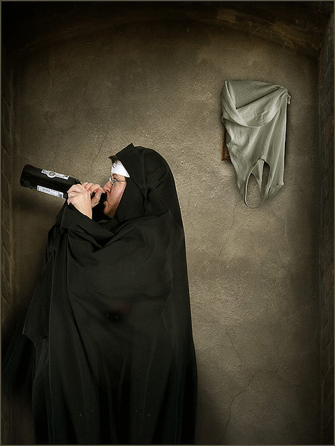 Gifs divertidos de monjas con habito - Blog de imágenes