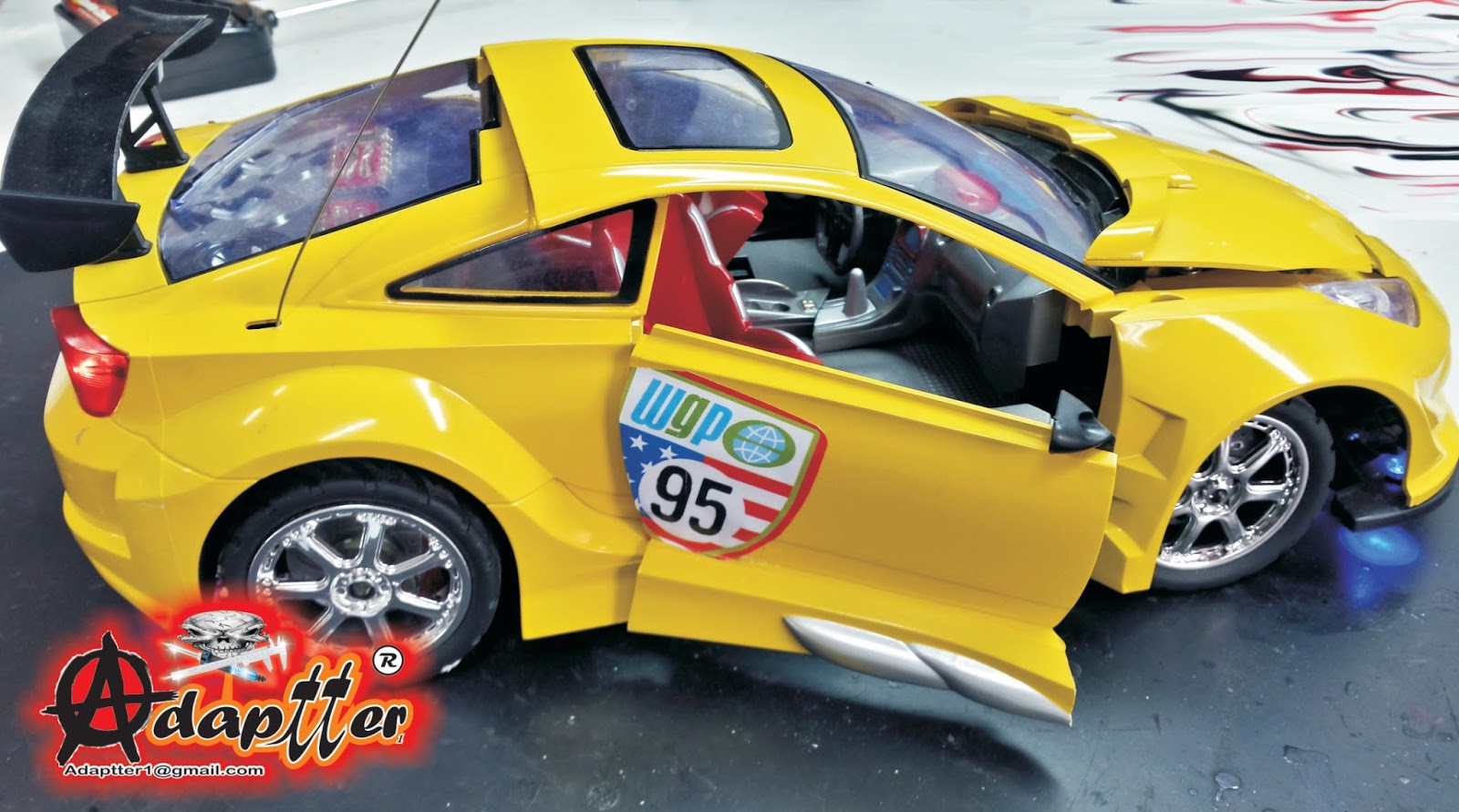 adaptter1: RC Crash Car 1:10_Demolition Car