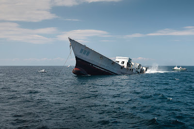Stellazine: The Reefing of the USS Radford