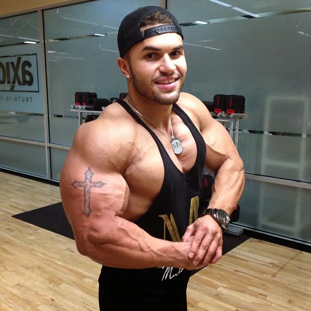 Daily Bodybuilding Motivation: Raciel Castro -Fitness Model and Bodybuilder