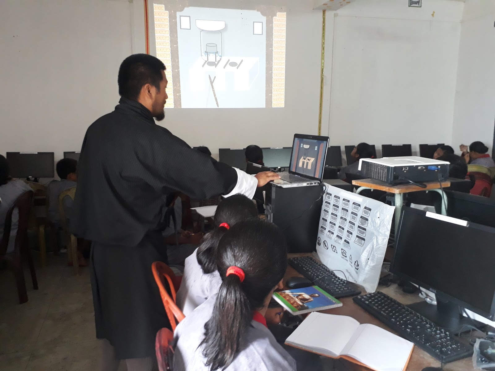 ICT in Remote schools: Benefits of ICT Integrated Lesson Plan