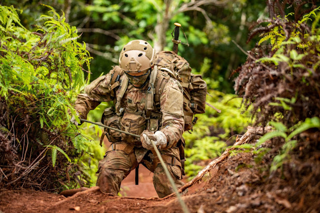 SNAFU!: Soldiers of the 25th ID attend the Jungle Operations Training ...