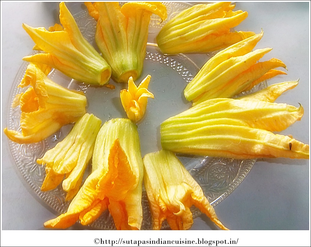 Kumro Phuler Bora ( Pumpkin flower fritters)