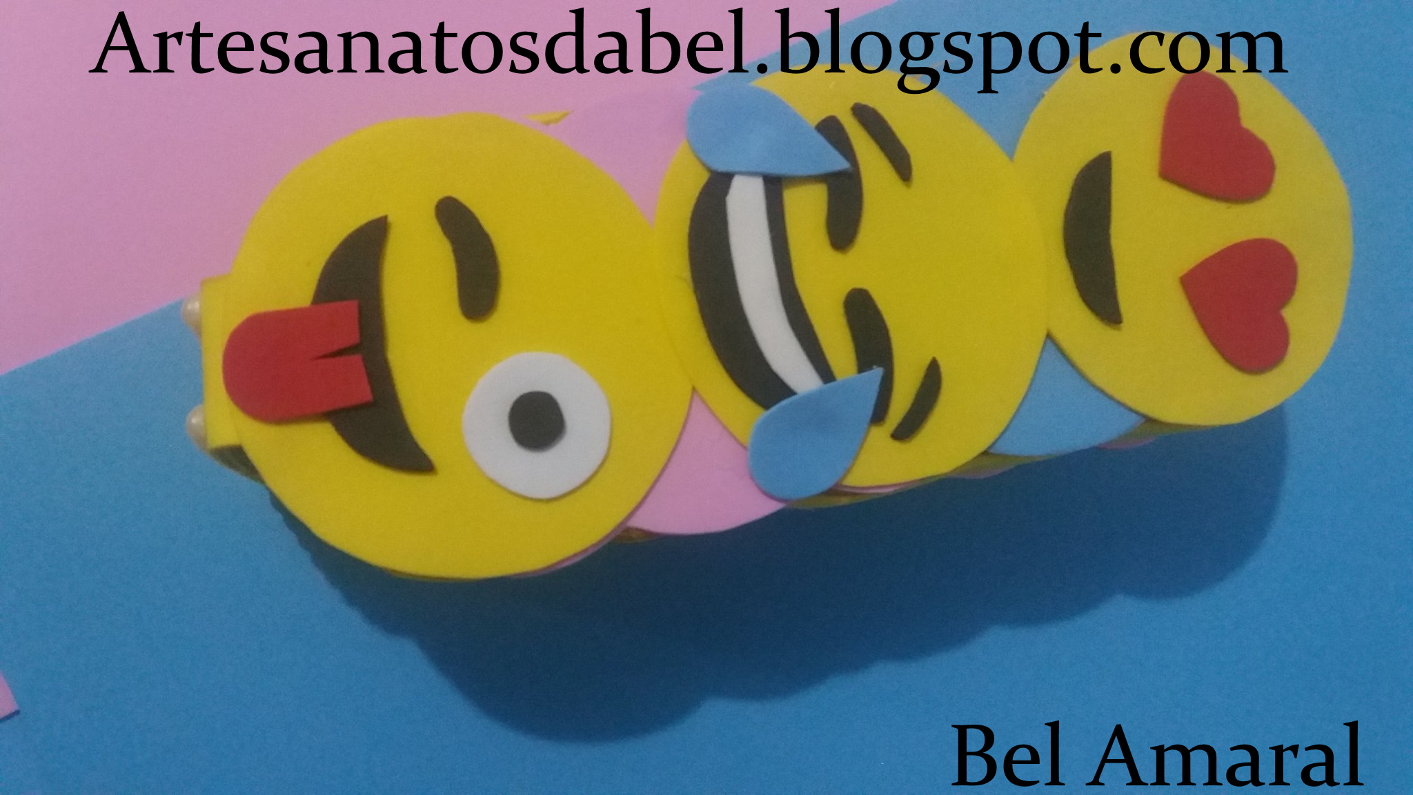 ARTESANATOS DA BEL: Estojo Emoji feito de EVA...